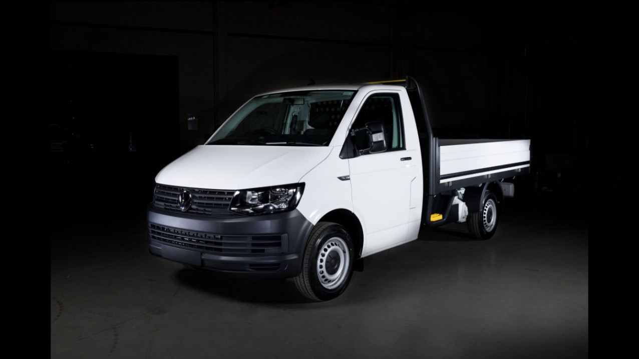 D. VOLKSWAGEN CRAFTER TIPPER - IBERAUTO Car & Van Rental